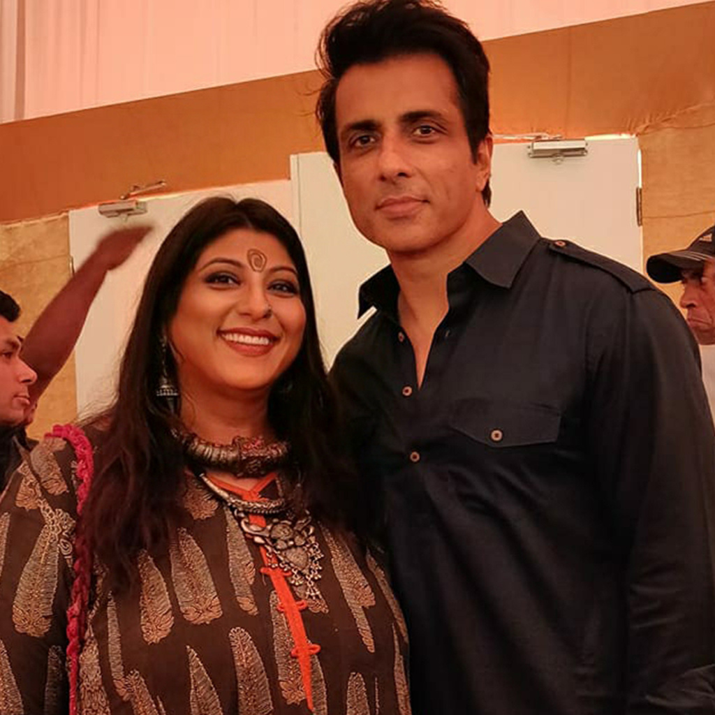 Anusha Srinivasan Iyer with Sonu Sood - Naarad